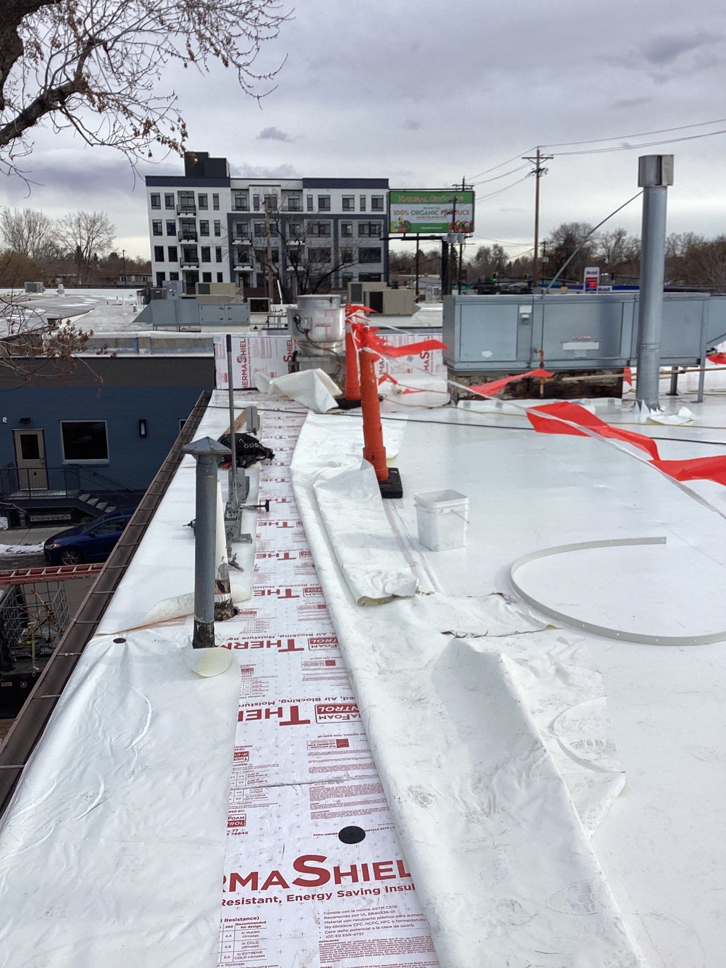 Commercial Roof Replacement Contractor | Royalty Roofing